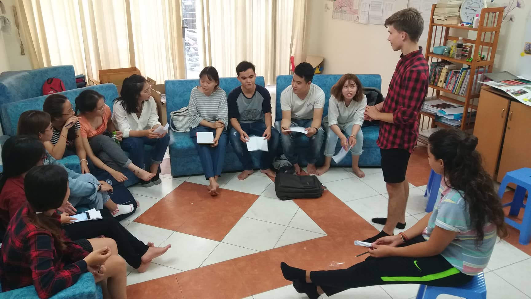 English Community Class 03 - OUTREACH VIET NAM